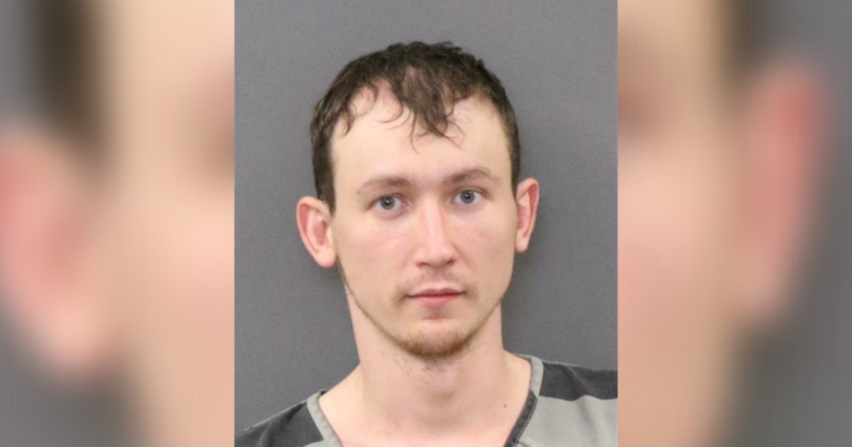 Man Arrested For Abducting 13 Year Old He Met On Roblox